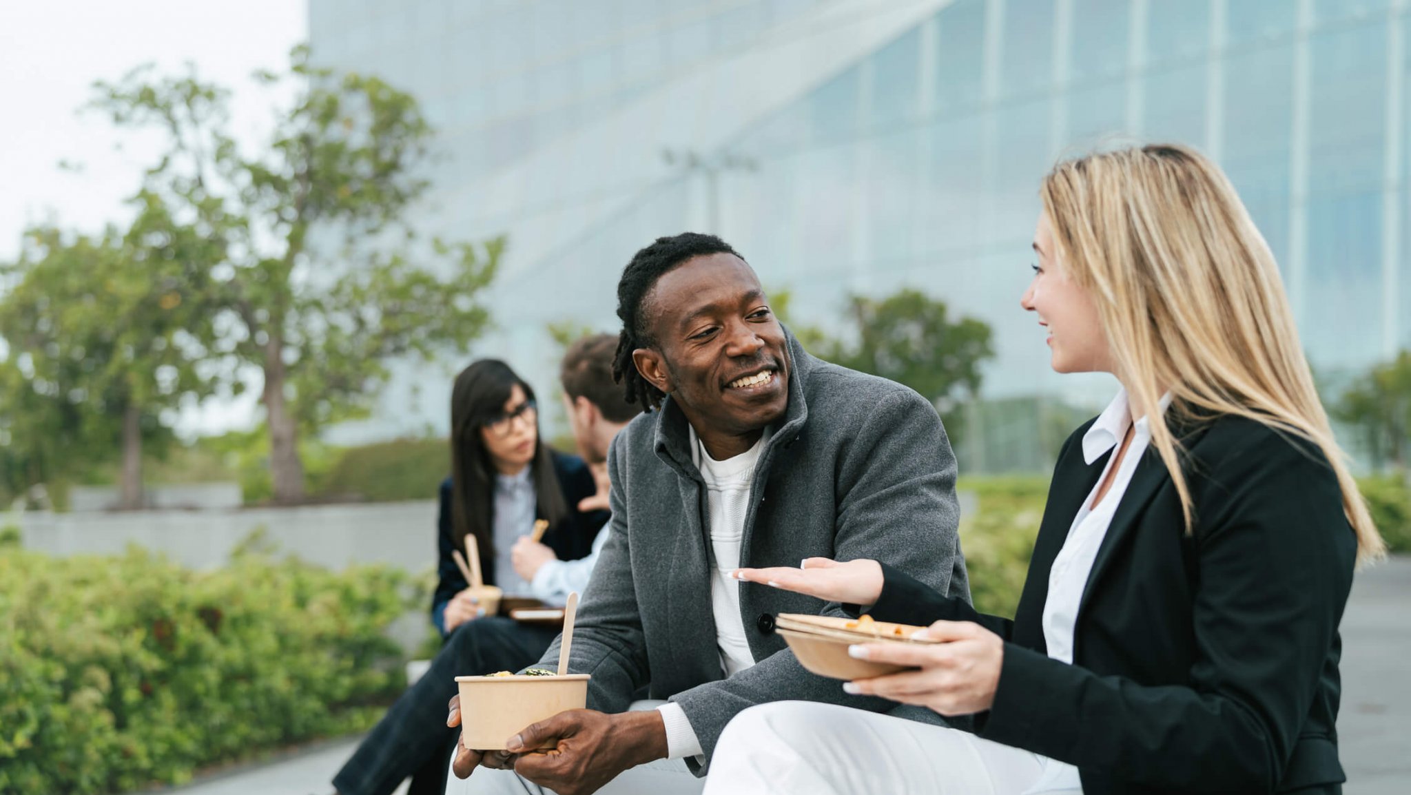 How to learn a language fast (according to top experts)