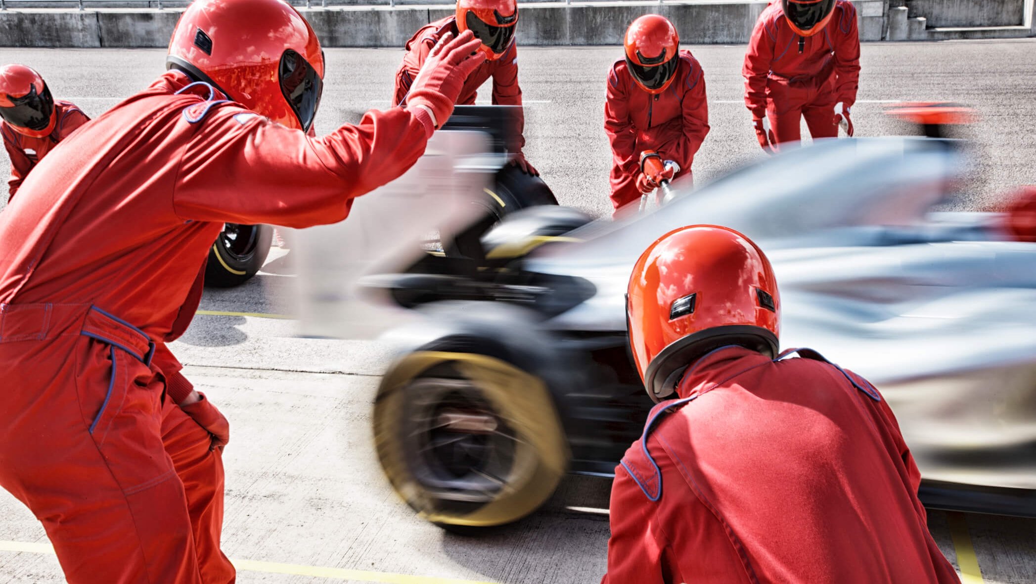 How to learn a language fast (according to top experts)